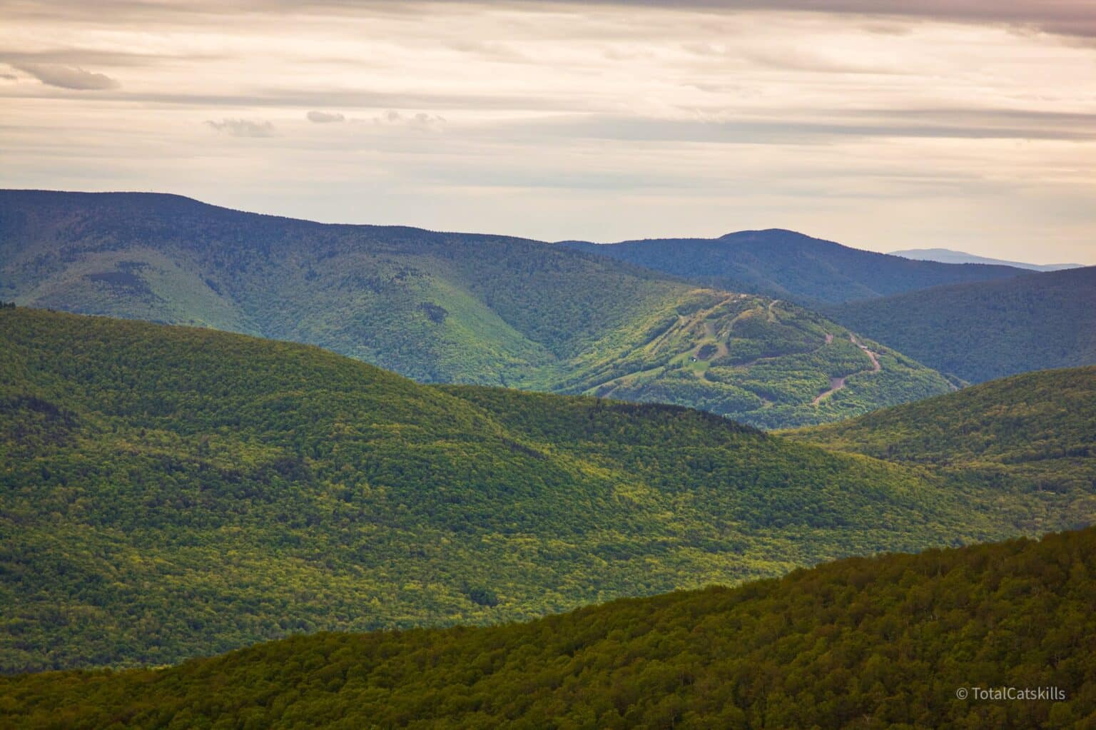 Devil’s Path Trail (Ultimate Guide) | Mountain-Hiking.com